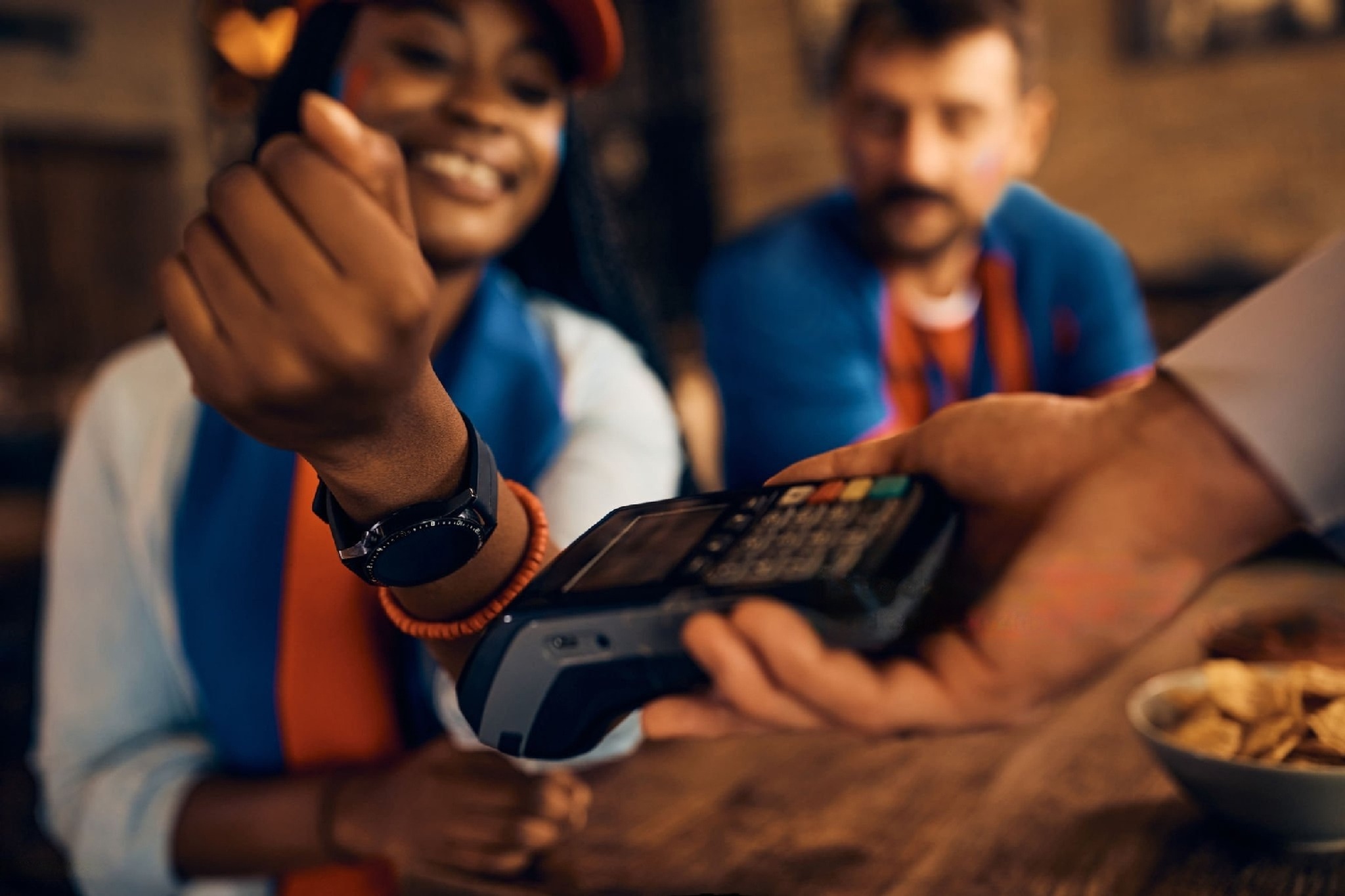 How to set a default card for Google Pay on your Samsung Watch - Brand ...
